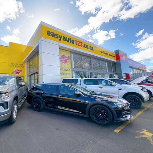 Easy auto 1 2 3 - M8 Fitout