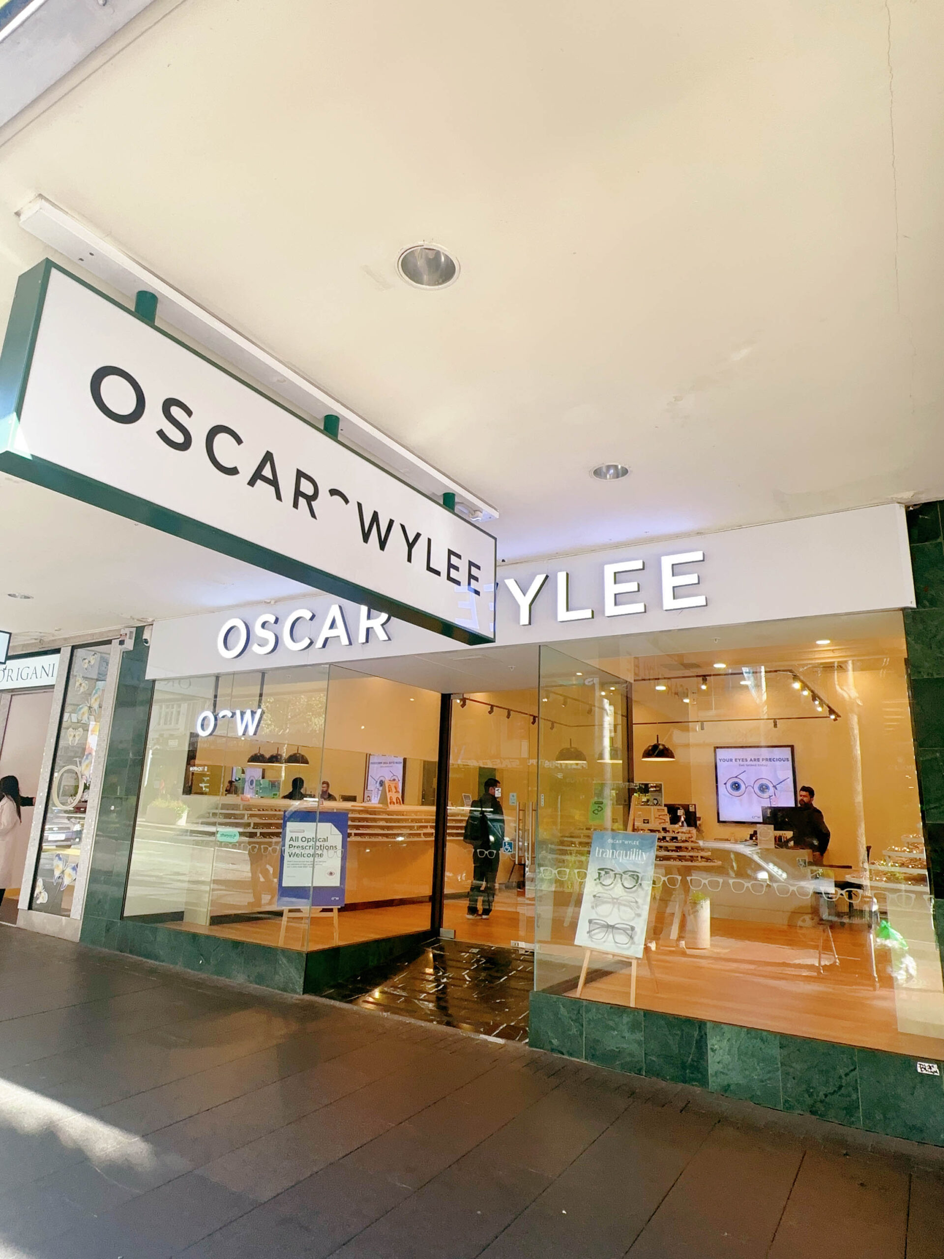 Oscar Wylee M8 Fitout